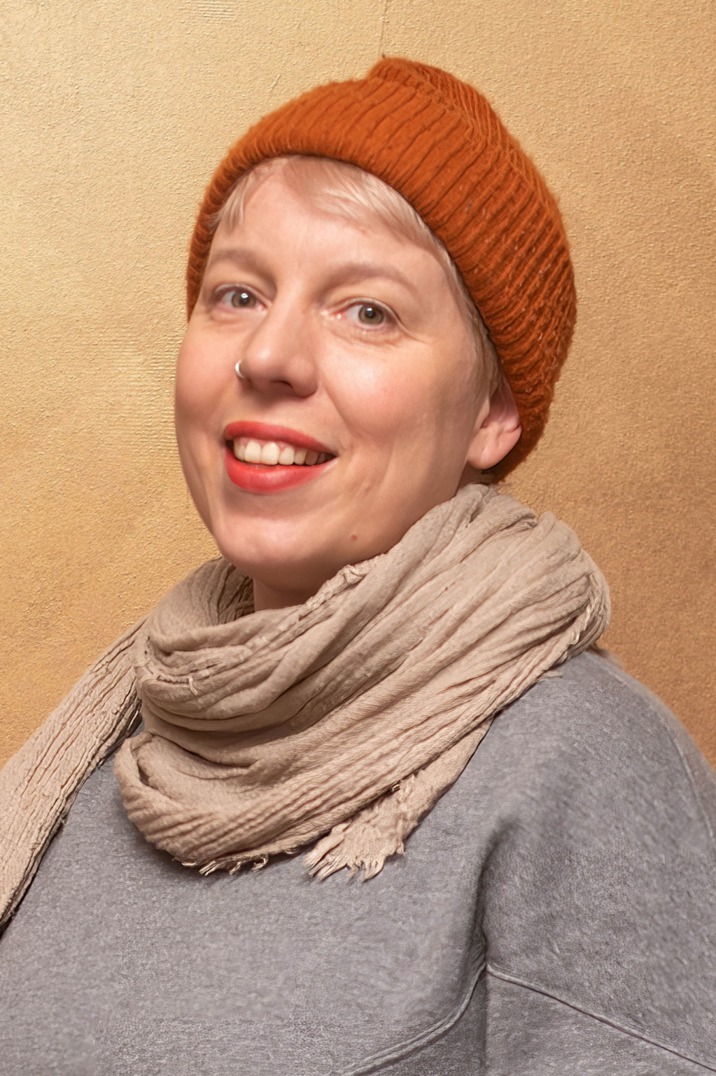 Satuovien Aapinen - Edukustannus